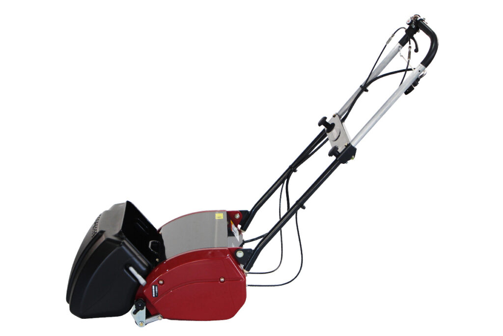 lm12v_photo_a03_1200 | BARONESS